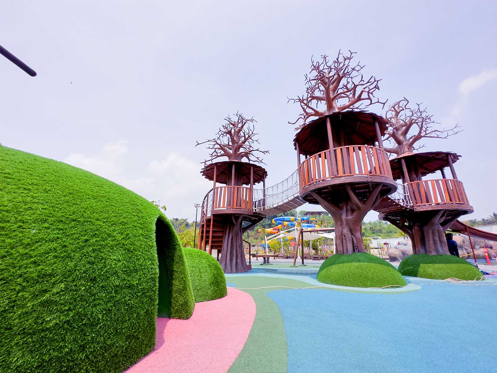 Wahoo Waterworld - The Biggest Waterpark in West Java